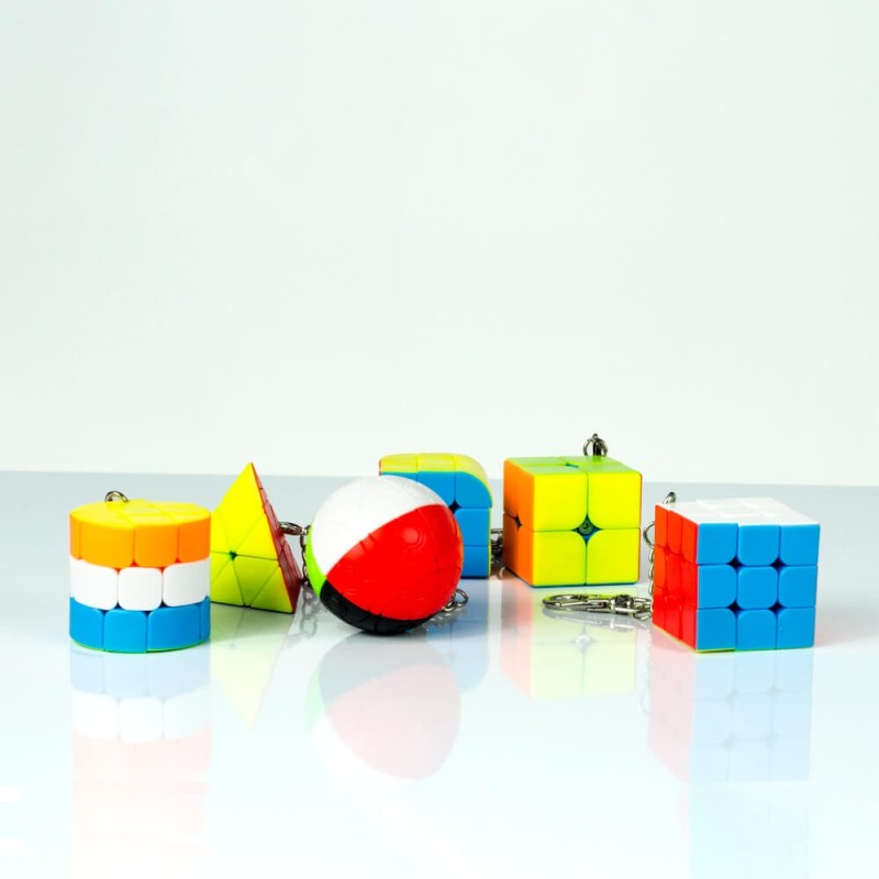 Z-Cube 6 Pack di cubi magici portachiavi: una collezione imperdibile!