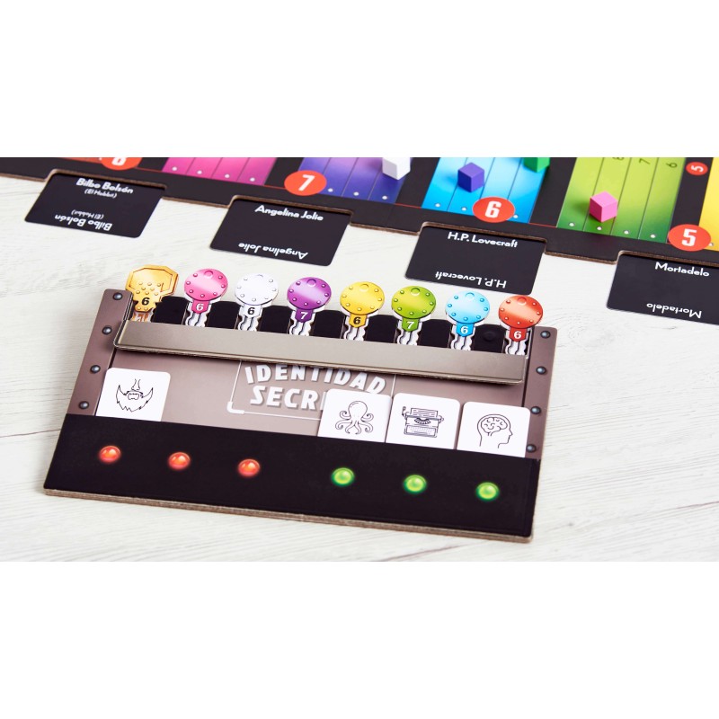 Secret Identity Board Game: Indovina e rivela i personaggi | kubekings